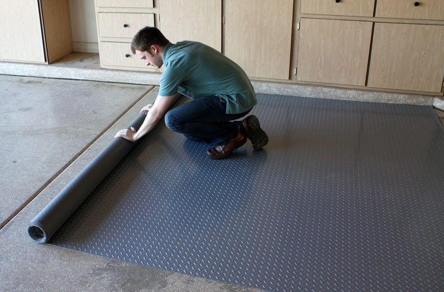 Transforming Your Garage with Easy-to-Install Rubber Flooring Solution ...